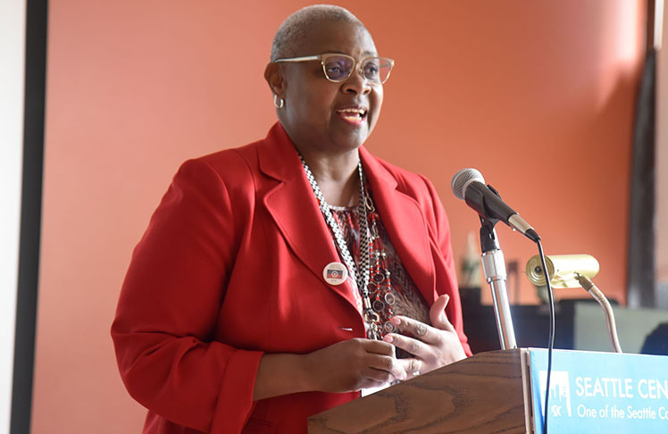 Dr. Sheila Edwards Lange Wins CEO Of The Year Award - The Seattle Medium