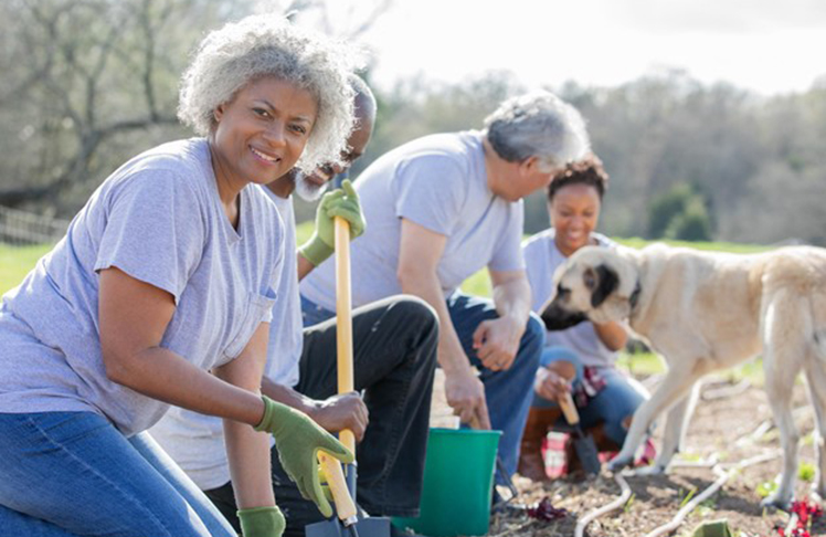 Reasons You Should Volunteer And How To Get Started - The Seattle Medium