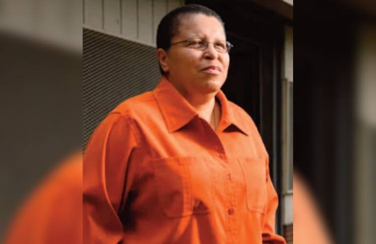 Sandy Williams - The Master Braider - The Seattle Medium