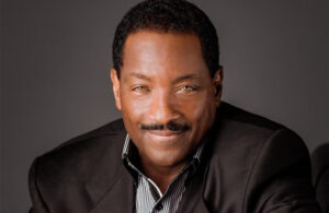 Radio Icon Donnie Simpson Takes Final Bow After 55 Years in ...