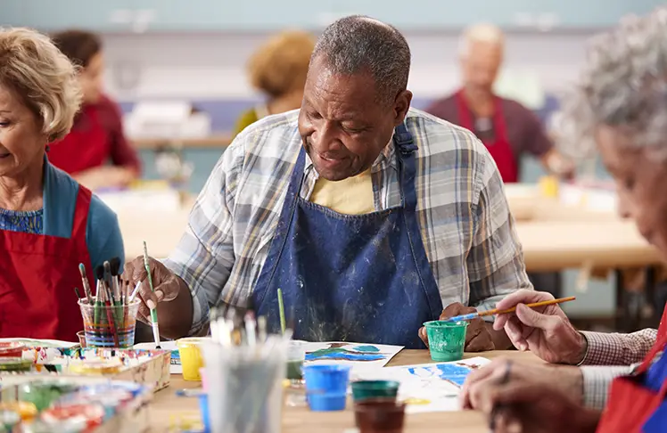 Outdoor Crafts for Older Adults: Summer Crafts and DIY Ideas - The ...