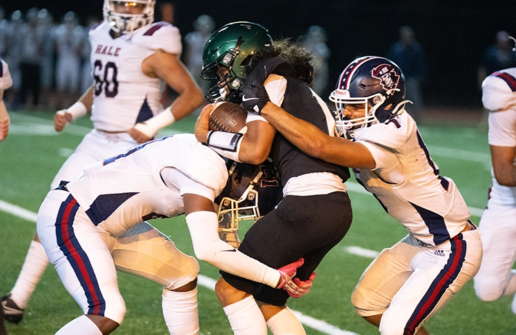 Franklin Quakers Edge Nathan Hale Raiders in 12-10 Victory - The ...