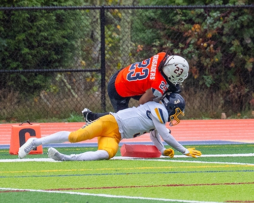 Eastside Catholic Crushes Southridge Suns 42-7 - The Seattle Medium